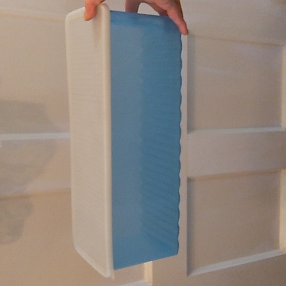 Tupperware | Kitchen | Tupperware Fridgesmart Blue Rectangle Container ...